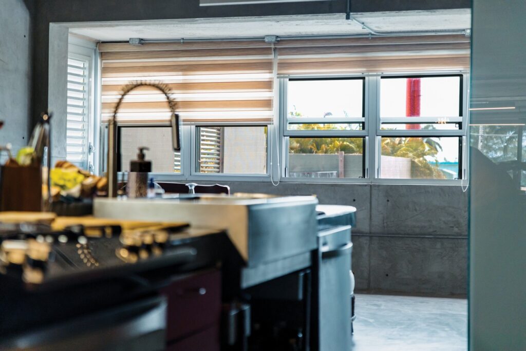 Double Hung Tilt Window – Condado Window